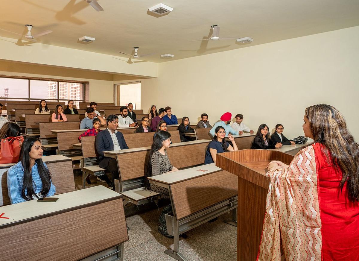 Bachelor of Fine Arts Course, Fees & Admissions 2026