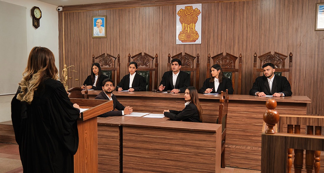 Best School of Legal Studies Programmes in Gurugram | KRMU